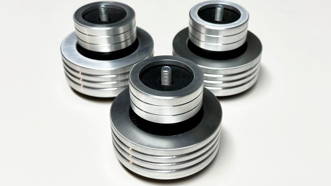 Roksan Raius 5, 5.2, 7 Turntable Riser Isolation Feet Upgrade (Set of ...