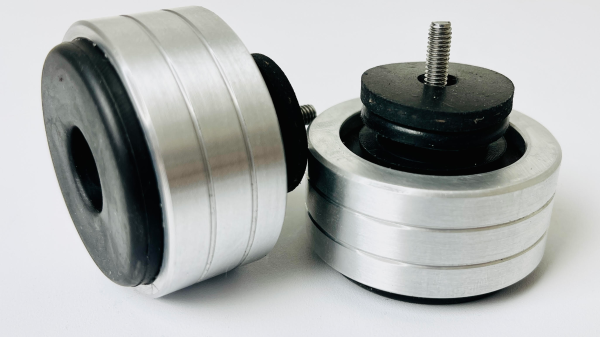 Luxman Turntable Isolation Upgrade Feet, Set of Four, M4, M5, M6 Threa ...