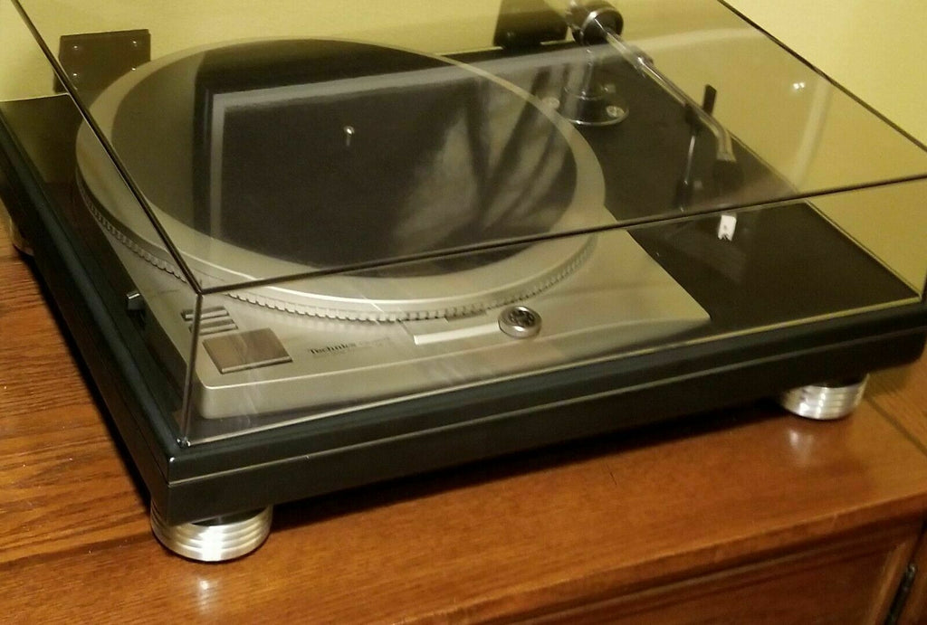 Technics SP-Series Turntable Isolation Feet (Four) – Mnpctech